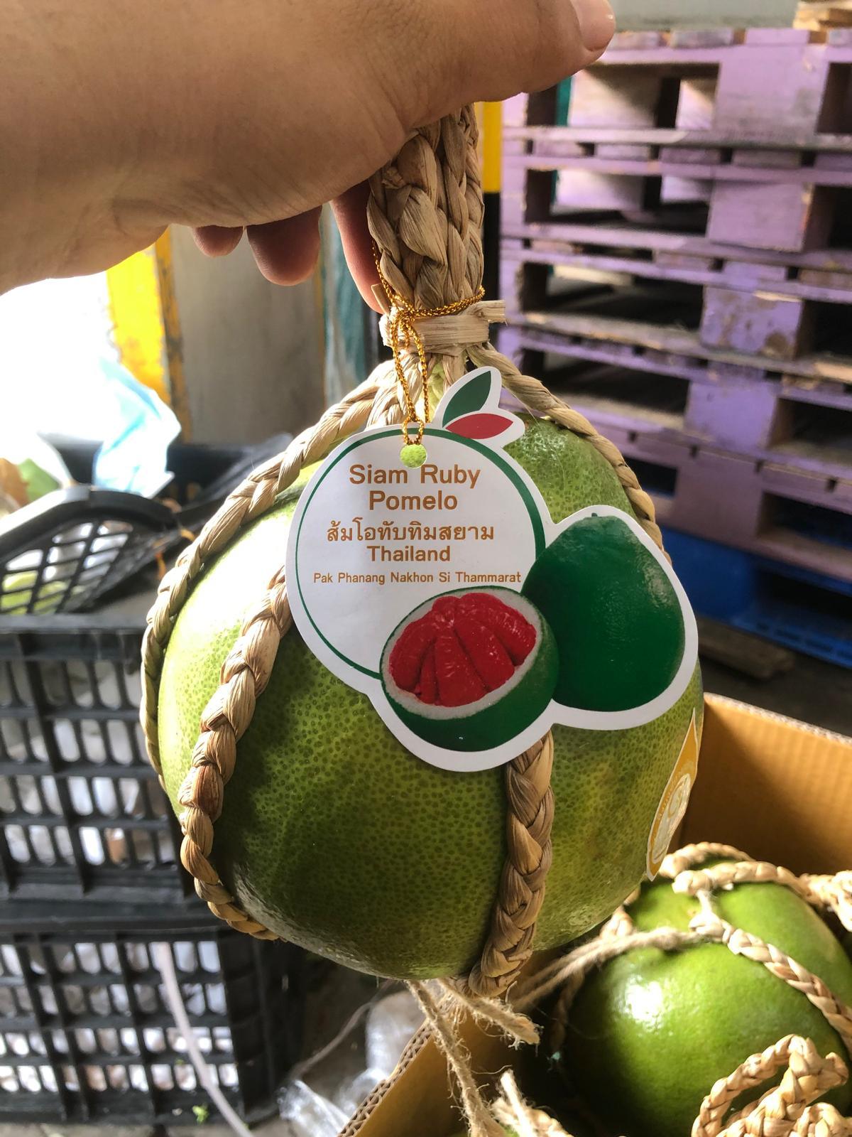 Siam Red Ruby Pomelo (Thailand)